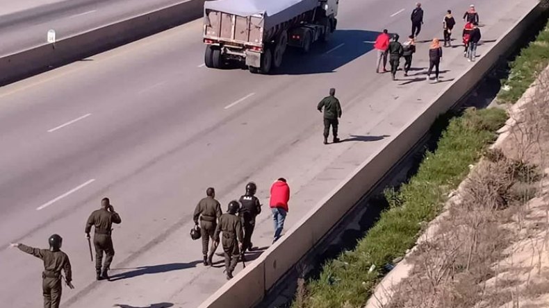 سبعة جرحى في شجار جماعي بين تونسيين في برج بوعريريج الشروق أونلاين