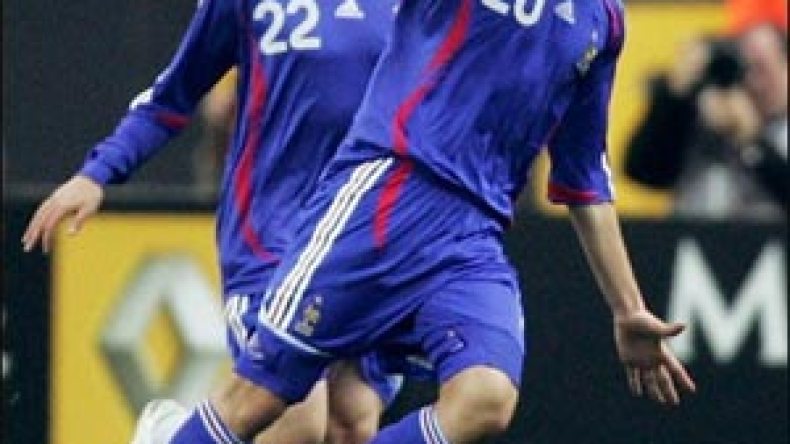 " قررت اللعب لفرنسا لأن الجزائر رفضتني " – الشروق أونلاين